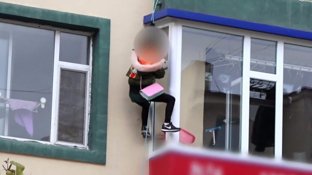 North Korean defectors who had to escape twice