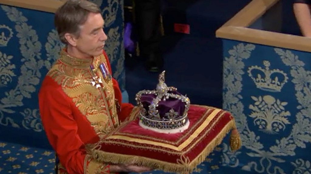 Pomp in Parliament: The Queen’s Speech - BBC News