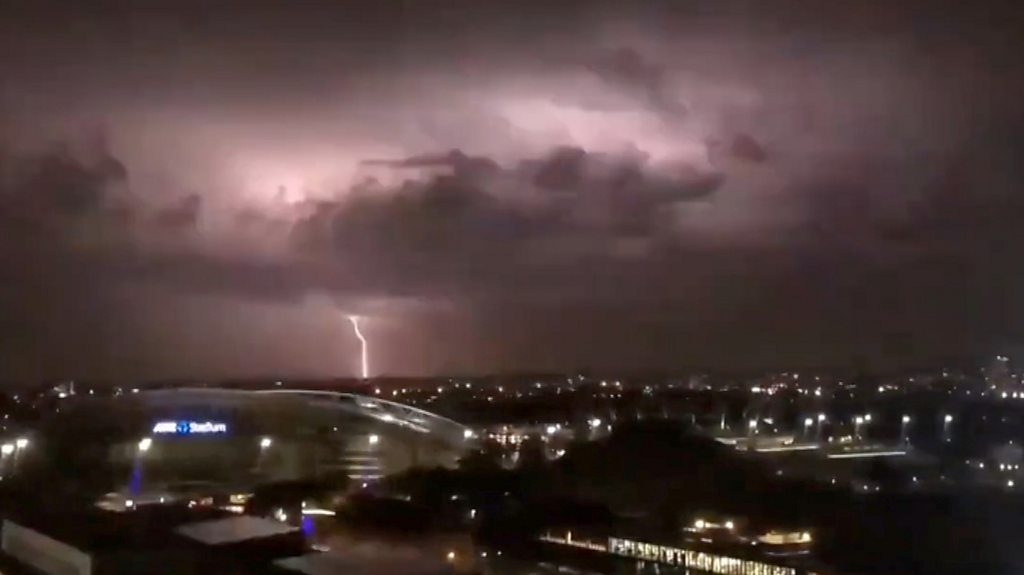Sydney storm: Thunder and lightning thrash Australian city