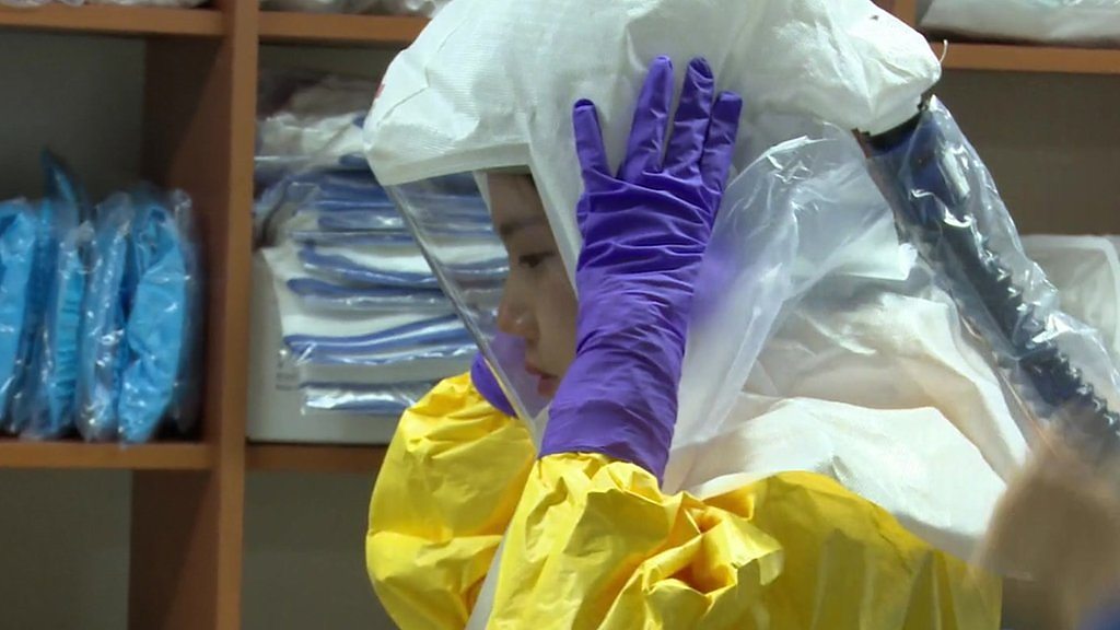 Coronavirus: Inside a Covid-19 intensive care unit - BBC News