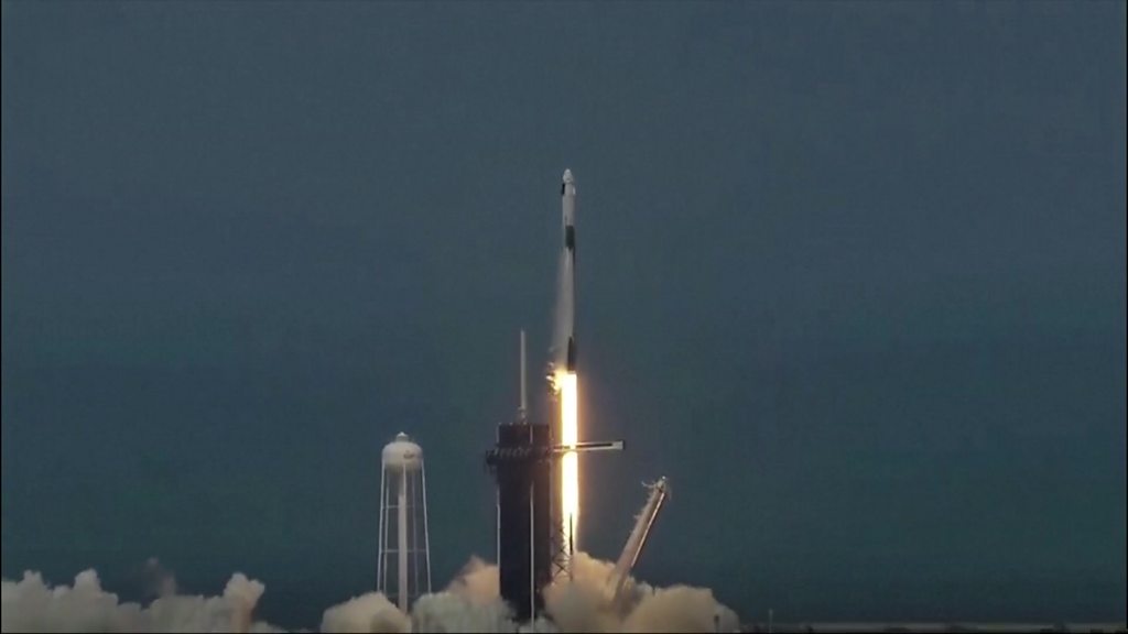 'Go Nasa, Go SpaceX'