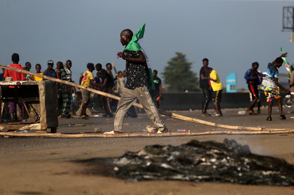 Nigeria protest violence: 'It feels like a war'