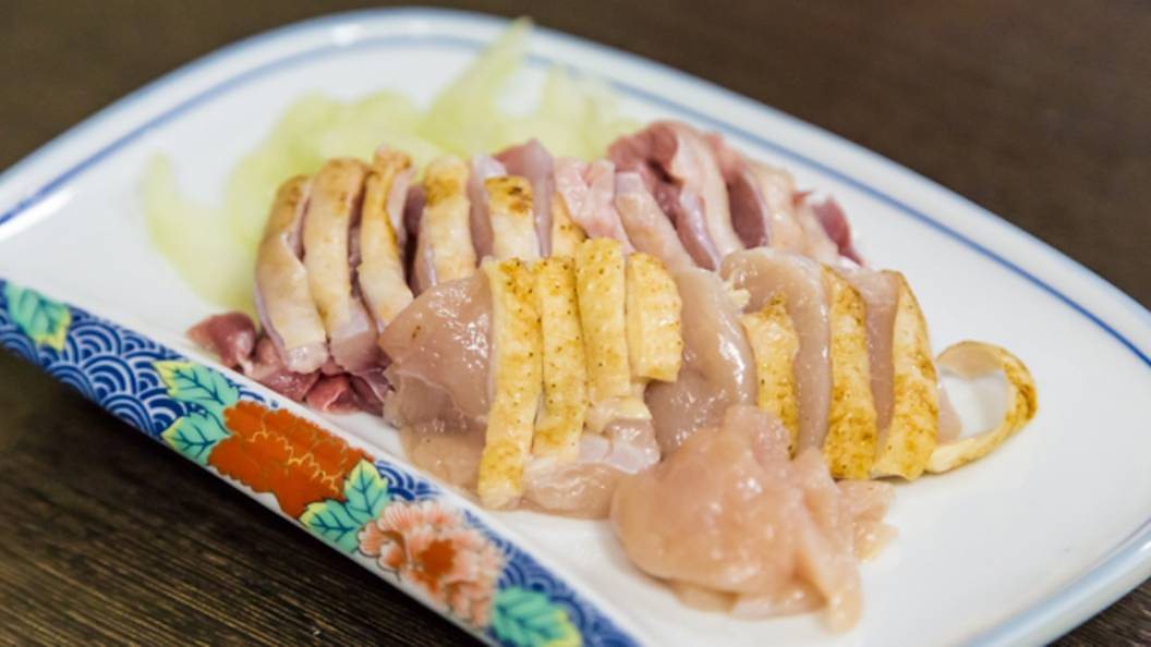 Some people need to be told not to eat raw chicken - BBC Three