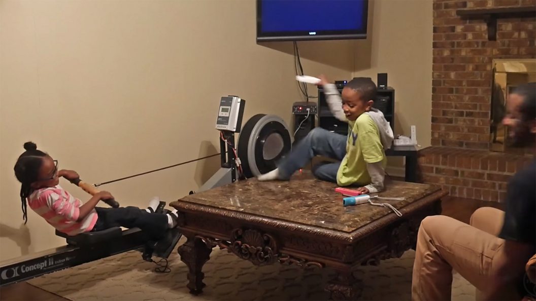 This dad has a genius hack for video game-addicted kids - BBC Three