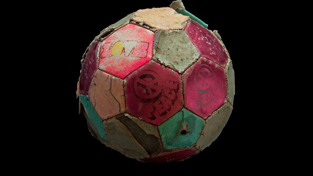 This artist used washed-up footballs to highlight plastic waste - BBC Three