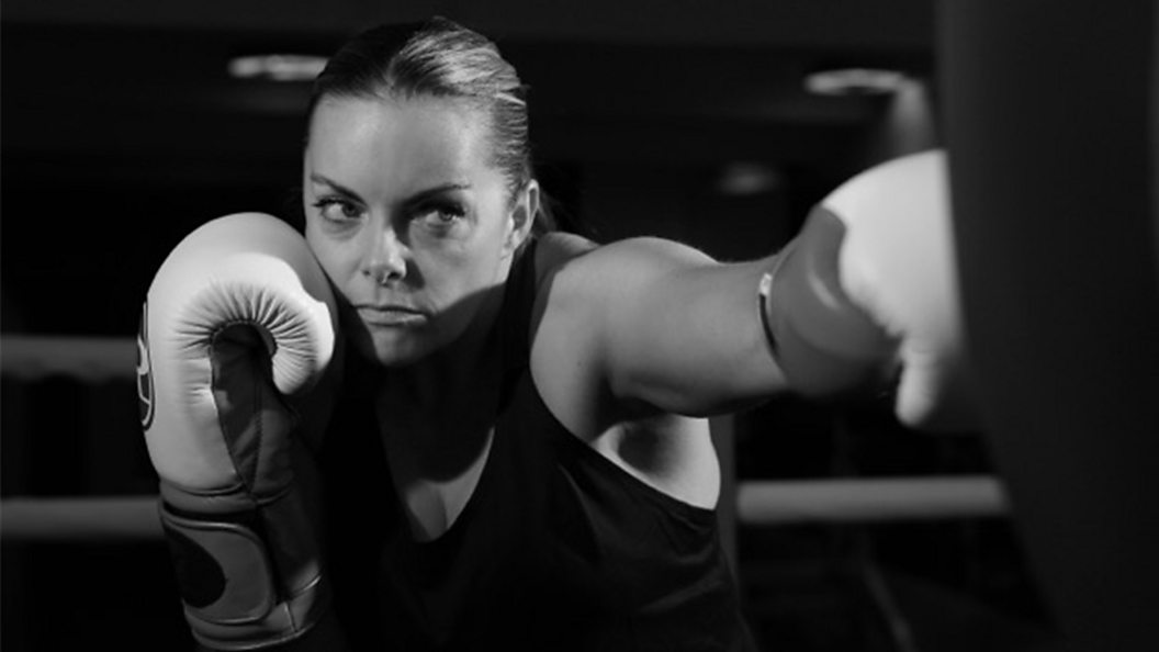 The girl who escaped Islamic State group and is fighting back with ...