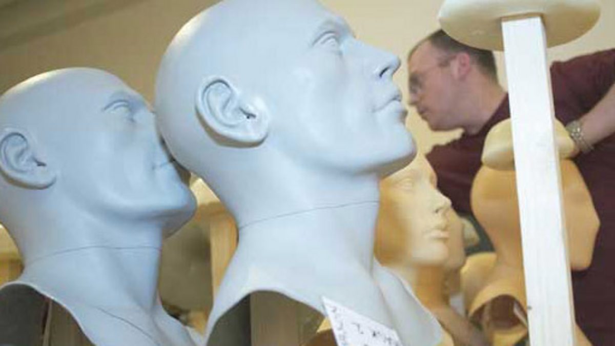 BBC One - Doctor Who (2005–2022), Series 1, Rose, Rose: Photo Story ...