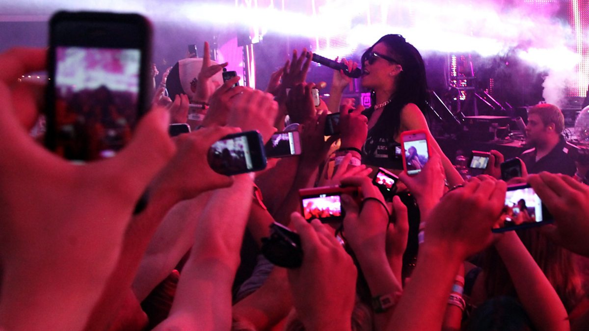 BBC Radio 1 - Hackney Weekend 2012 - Watch & Listen