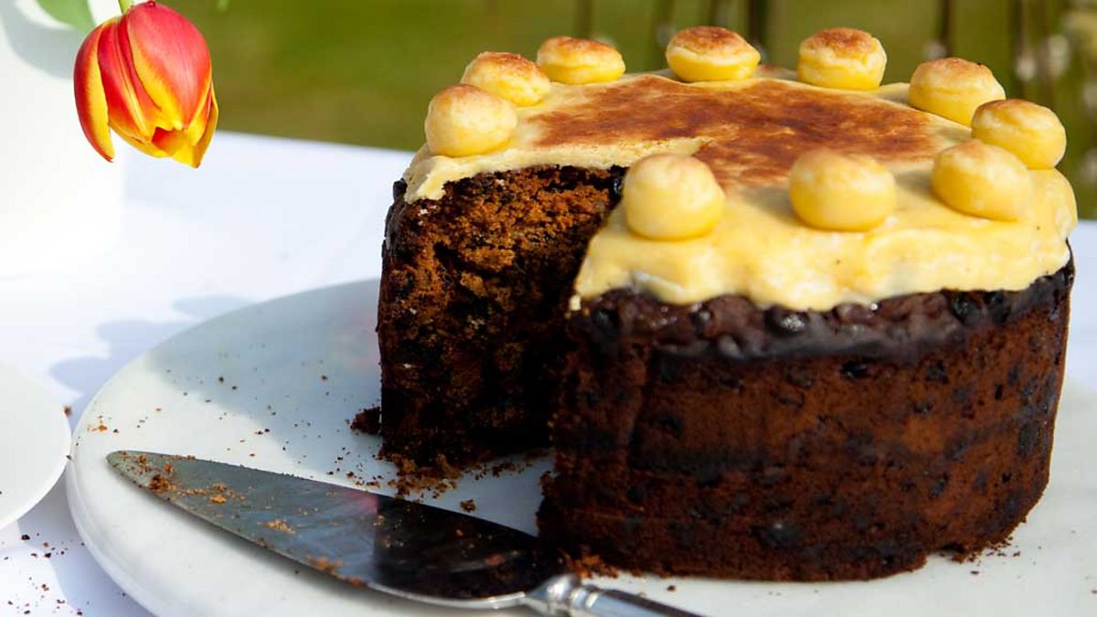 BBC Radio 4 - Woman's Hour, 04/04/2011 - Simnel Cake