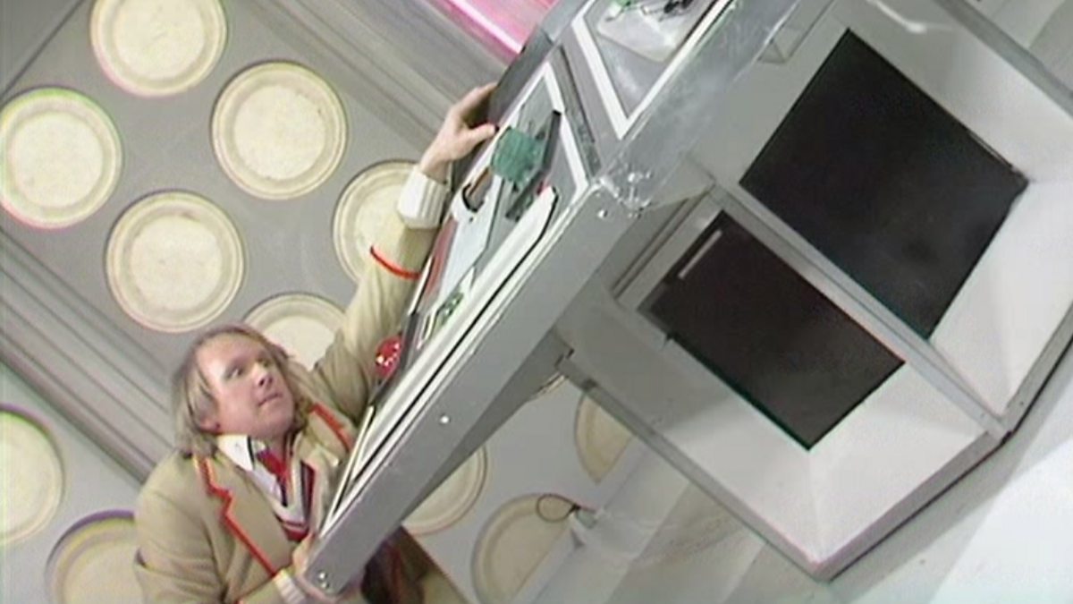BBC One - Doctor Who, Season 19, Earthshock, Part 4