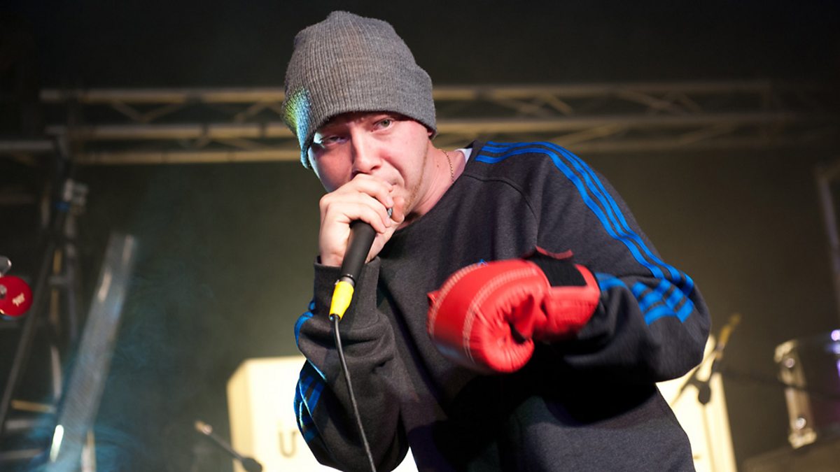 BBC Radio 1 - BBC Introducing with Jen and Ally, 09/07/2012, Hector ...