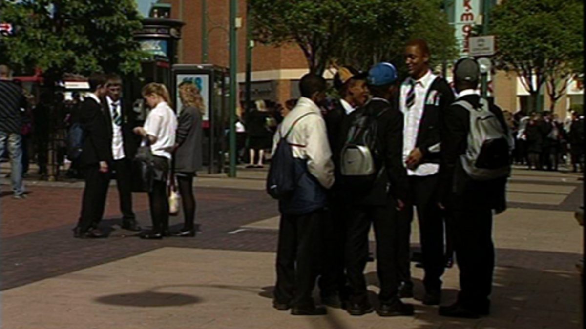 BBC Two - Mapping Crime, Crime in Broadway Shopping Centre, Bexleyheath