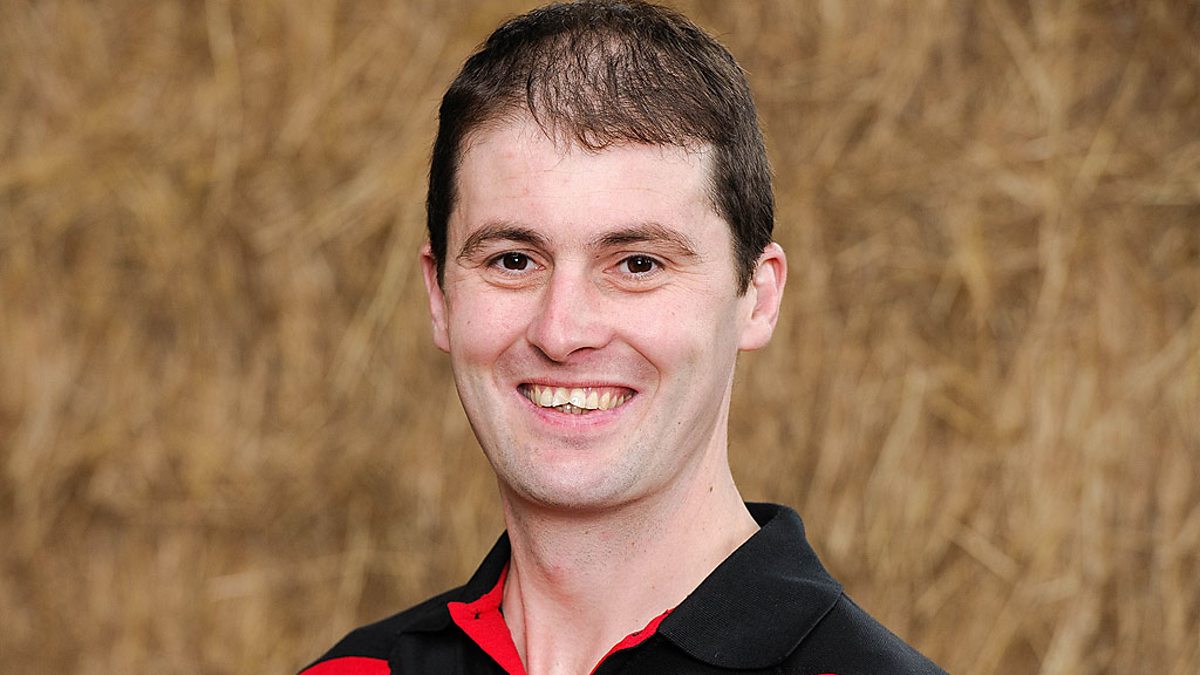 BBC Radio Cymru - Geraint Lloyd, 25/10/2012, Wyn Jones