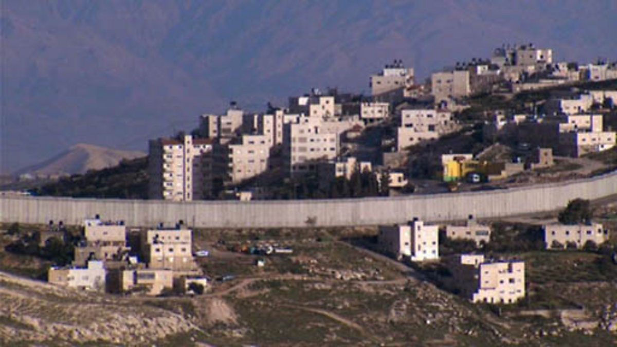 BBC Two - Around the World in 80 Faiths, Africa, A Muslim view on the ...
