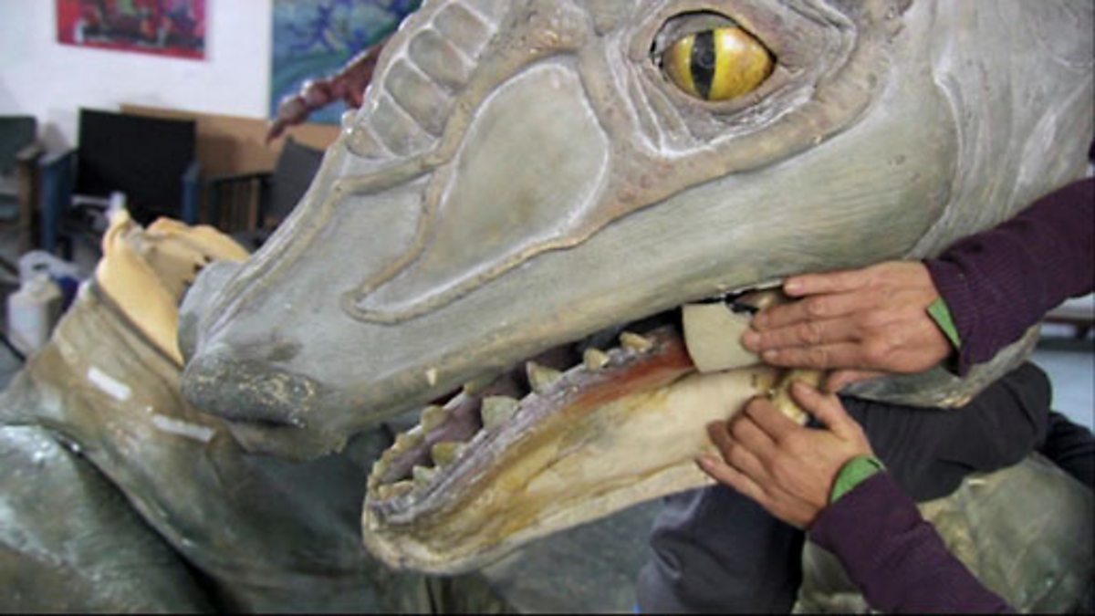 BBC Two - Primary i-D&T, Making Things Move, Building Shelters, Making ...