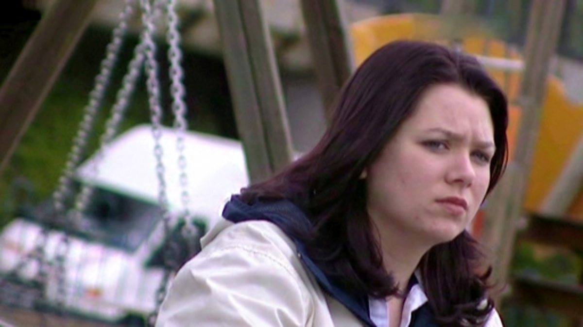 BBC Two - KS4 Curriculum Bites, Laura on the murder of her sister ...