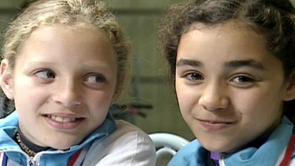 BBC Two - KS1 Science Clips, Variation, Similarities and differences ...