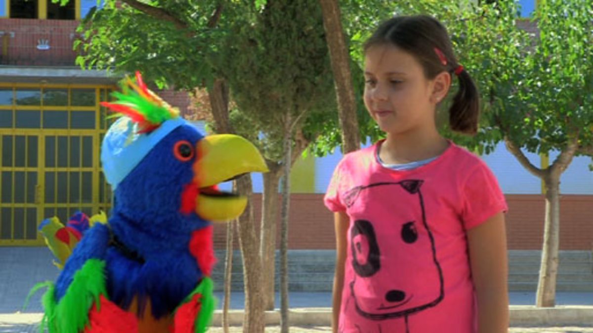 BBC Two - Adventures Abroad, Daily school routines in Spanish