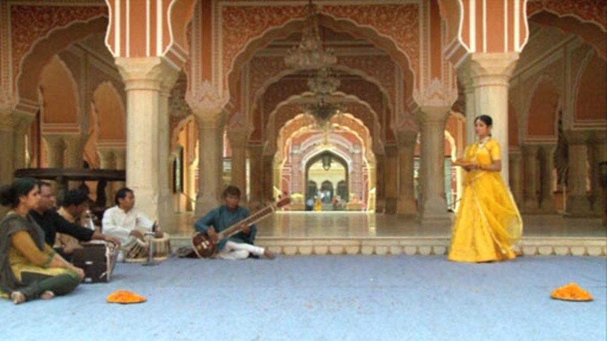 BBC Two - Bitesize Primary, Primary Creative Arts Around the World ...