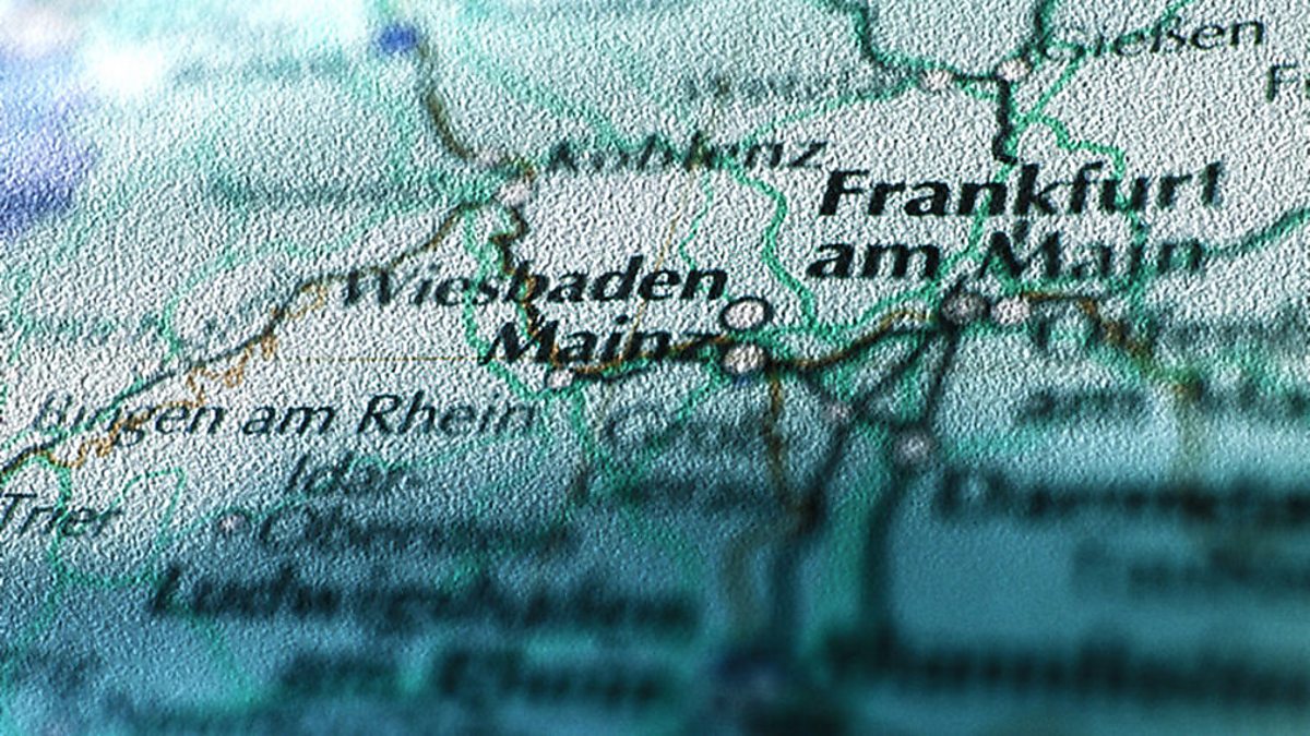 BBC Radio 4 - Letters from Germany, Wolfgang Munchau, Letters from ...