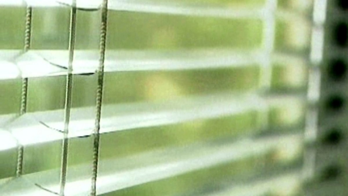 BBC Two - Science in Action, Light, Sound and Measurement, Using a ...