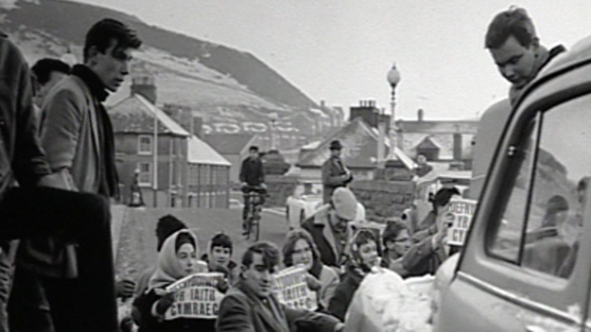 BBC One - The Sixties, Cymdeithas yr Iaith protests