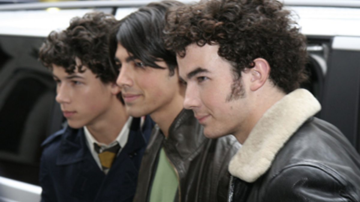 BBC Radio 1 - Scott Mills, Jonas Brothers - 09 Sep 2008