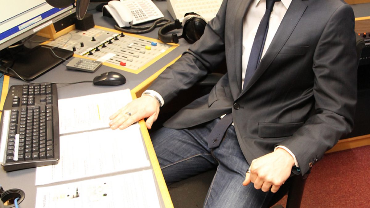 BBC Radio 1 - 18 Feb 2011 - Ben Mundy's looking very sharp! - Radio 1 ...