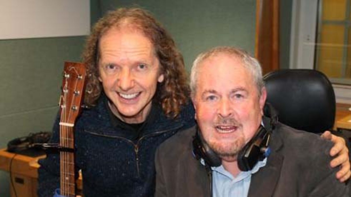 BBC Radio Ulster - Gerry Kelly, 05/01/2013, Colum Sands