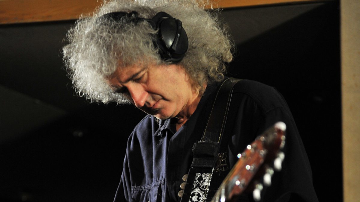 BBC Radio 1 - Fearne Cotton, Monday: Dappy & Brian May Live Lounge, 27 ...