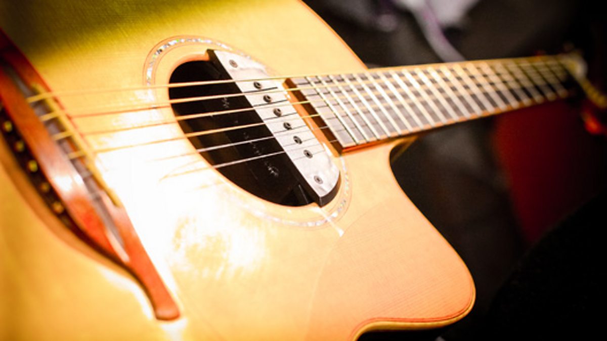 BBC Music - BBC Introducing - The right gear: instruments