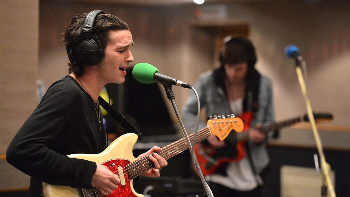 BBC Radio 1 - Zane Lowe, The 1975 In Session & In The Studio, The 1975 in session