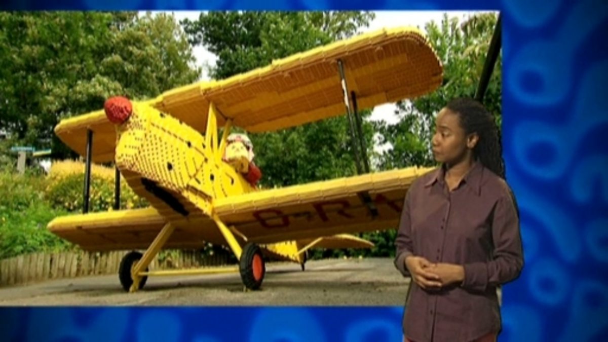 BBC Two - The Maths Channel, Multiplication, Calculating size - scaling ...