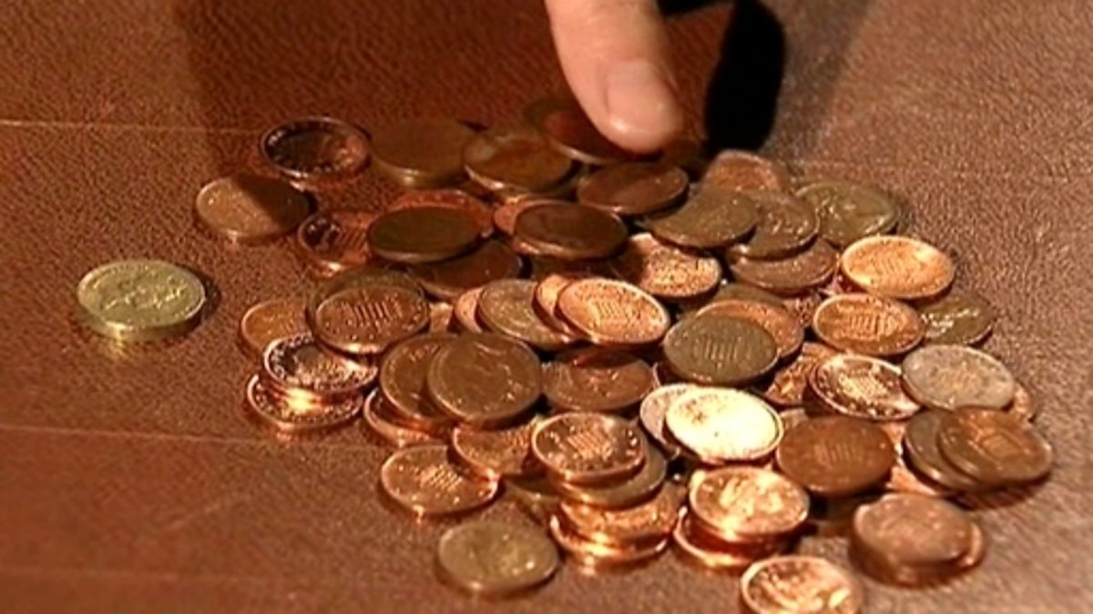 BBC Two - The Maths Channel, Money, The decimal system - coinage