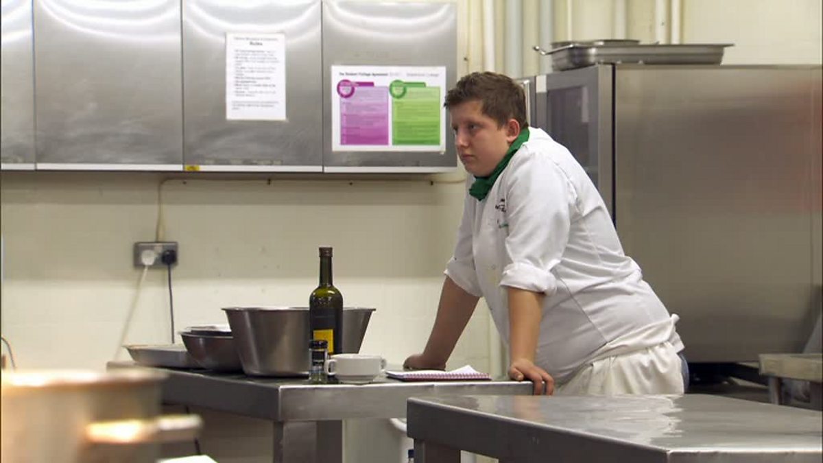 BBC Two - The Chef's Protege, Episode 8, Untidy kitchen