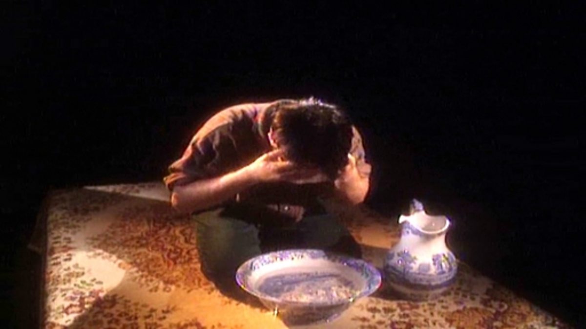 BBC Two - Belief File, Islam: Prayer, Salah - Muslim prayer