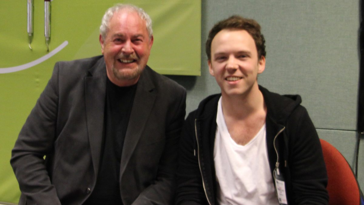 BBC Radio Ulster - Gerry Kelly, Rams Pocket Radio sing live on the ...