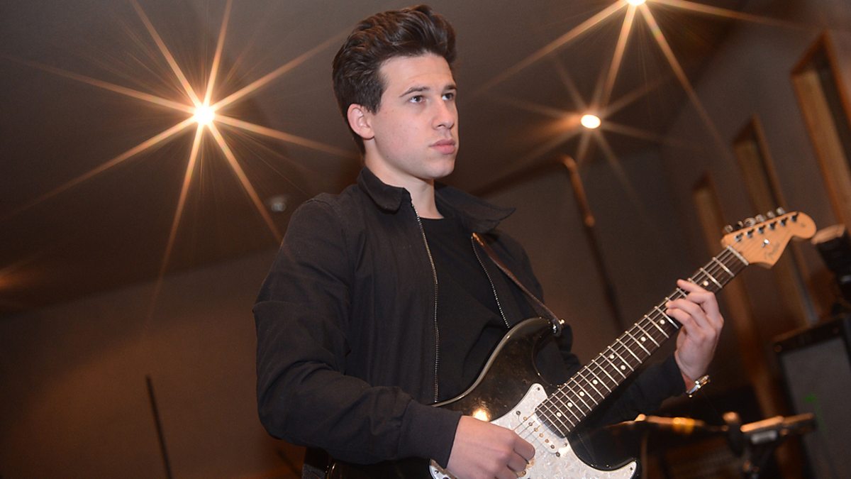 BBC Radio 1 - Zane Lowe, Huw Stephens with London Grammar session ...