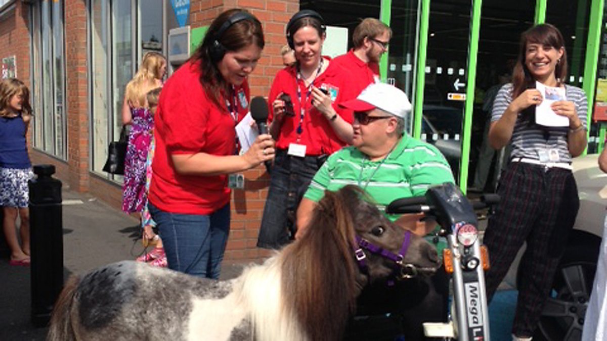BBC Radio Manchester - Sam Walker, Live from Heald Green, Summer Tour ...