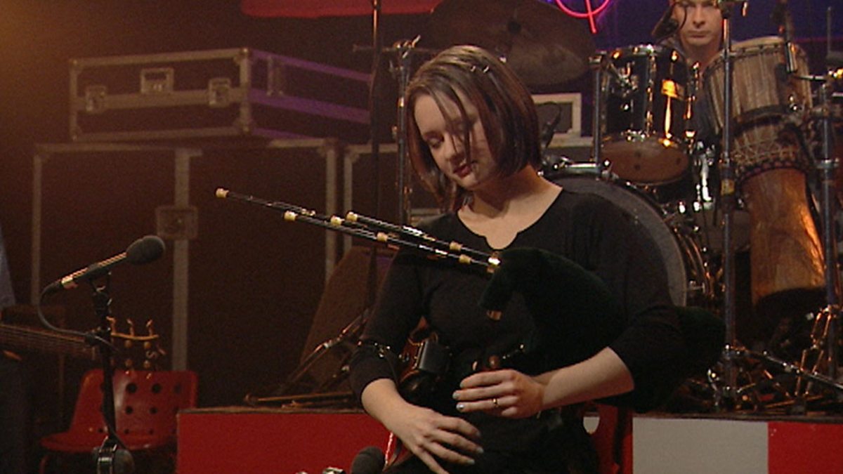 Togaidh Sinn Fonn - Series 4: Episode 9 - BBC iPlayer