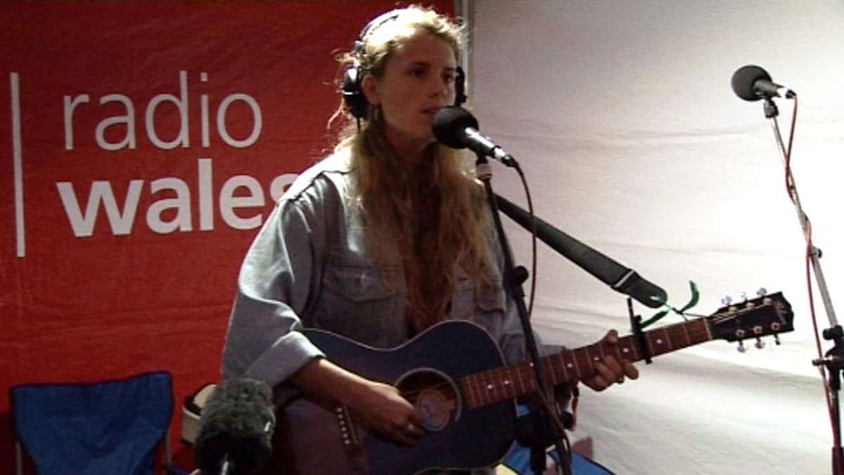 BBC Radio Wales - Bethan Elfyn, 17/08/2013, Marika Hackman live from ...