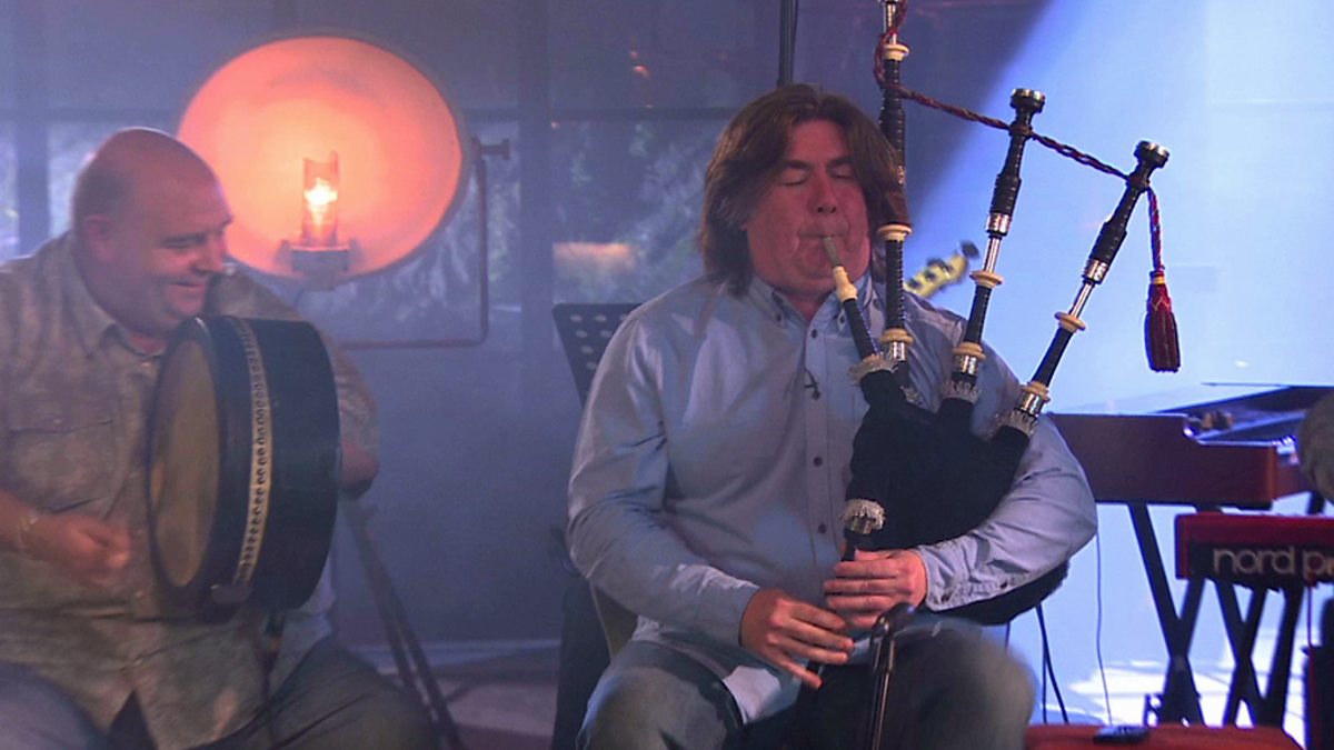 BBC Two - The Santer Session, Piping legend Fred Morrison