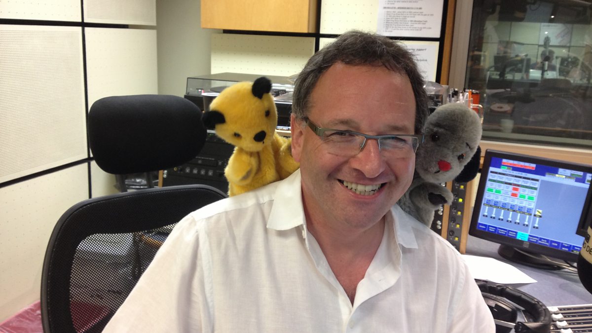 BBC Radio Derby - Andy Potter, Sooty and magician Richard Cadell, Sooty ...