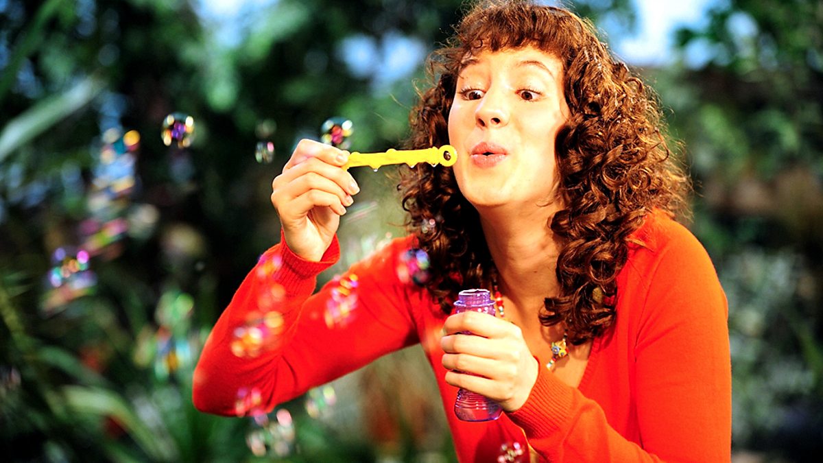BBC - CBeebies - Grandpa In My Pocket, Series 1, Trouble for Bubbles ...