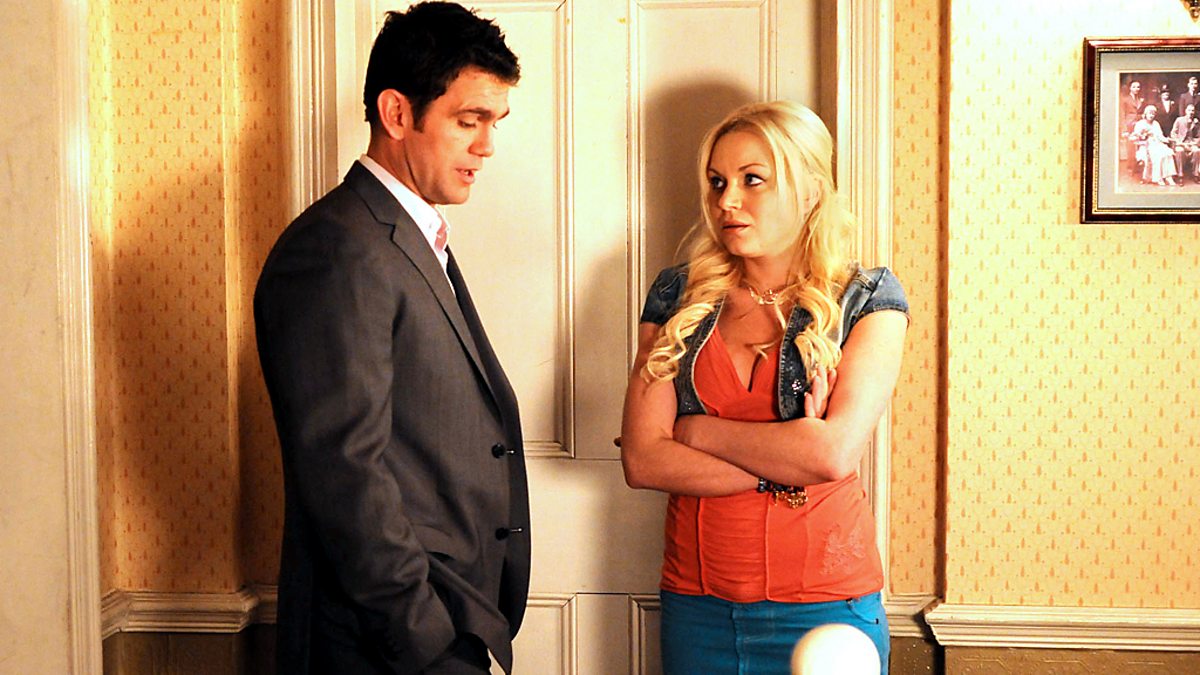 BBC One - EastEnders 2008 - 2012, 2009, 17/04/2009