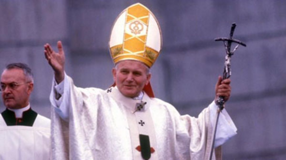 BBC Radio Ulster - When The Pope Came To Ireland