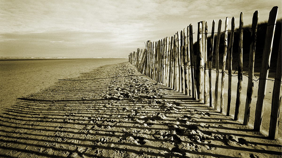 BBC Radio 3 - Twenty Minutes, A Warning to the Curious, by M R James