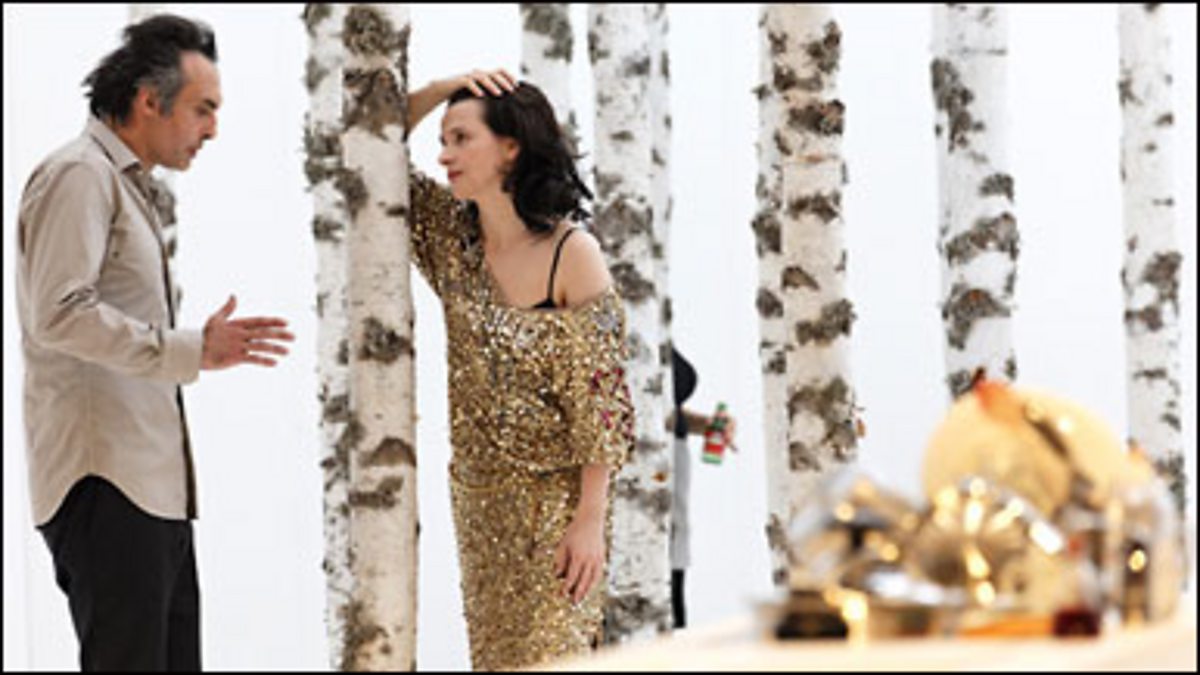 BBC World Service - The Strand, 19/07/2011