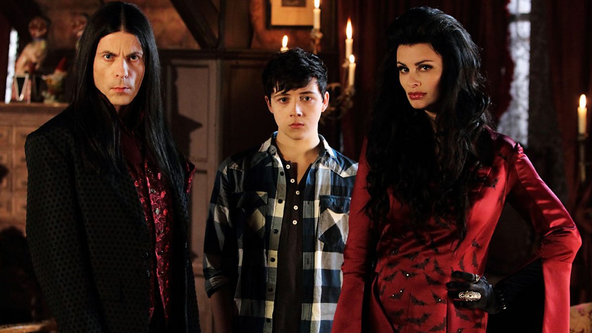 BBC - CBBC - Young Dracula, Series 3, Faustian Slip - Credits