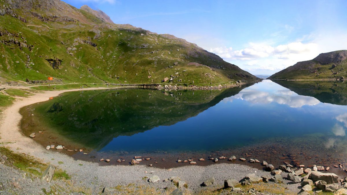 BBC Radio 4 - Ramblings, Iconic Walks, Glyndwr's Way